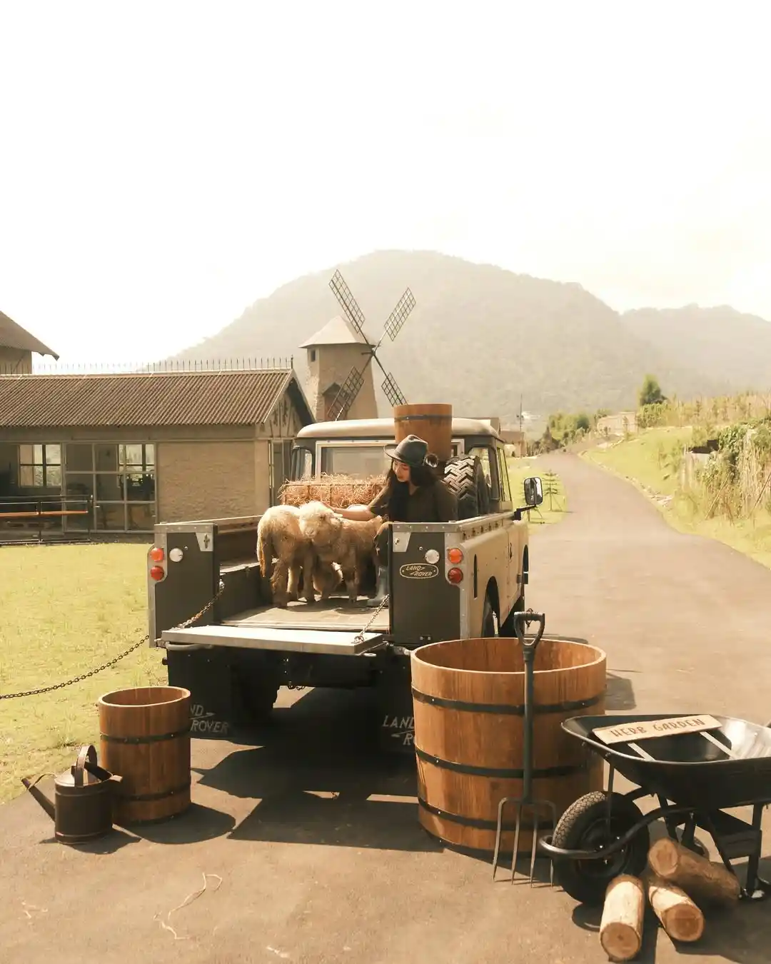 Wisata Hits di Sentul 2026: Rustic Market, Offroad & Canyoning